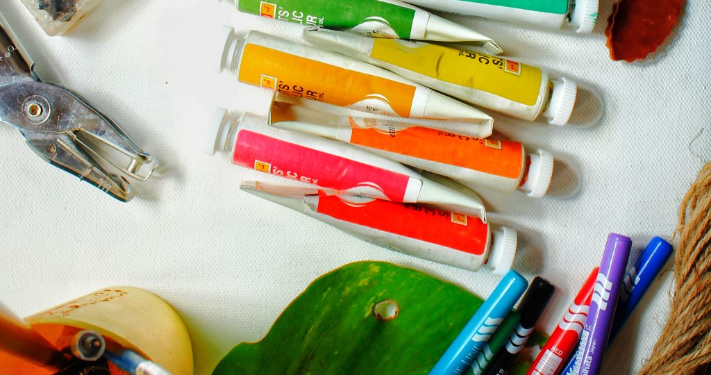 5 Crafts to Make Going Back to School Exciting - DIY Crafts