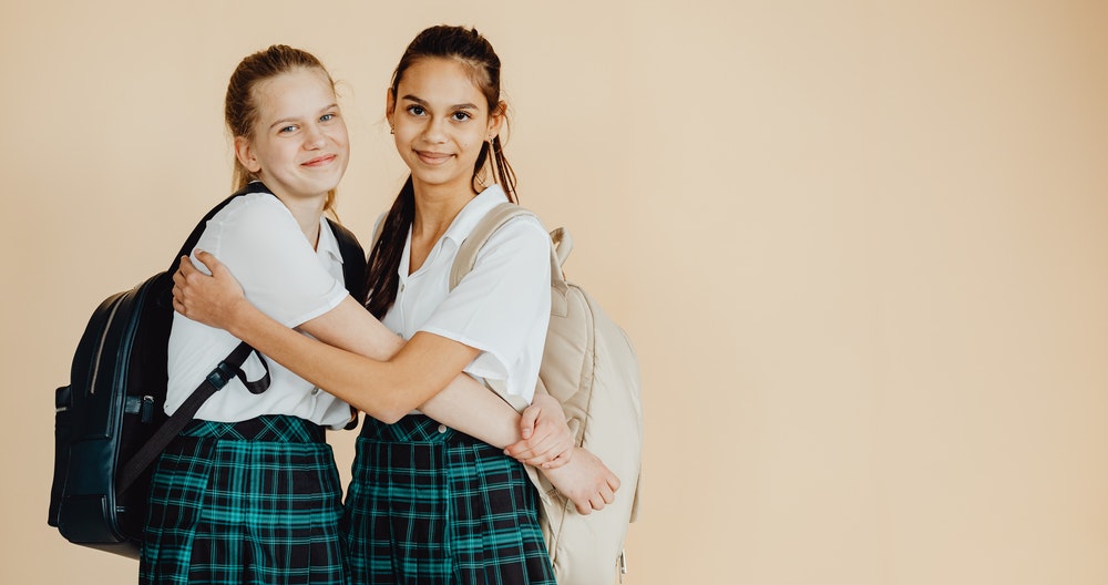How to Accessorize Your School Uniform - DIY Crafts