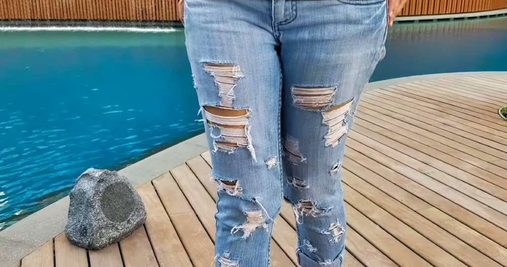DIY Ripped Jeans: How to Rip Jeans at Home