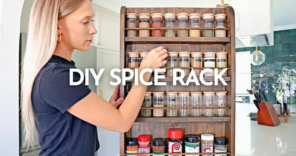 How to Make a DIY Spice Rack