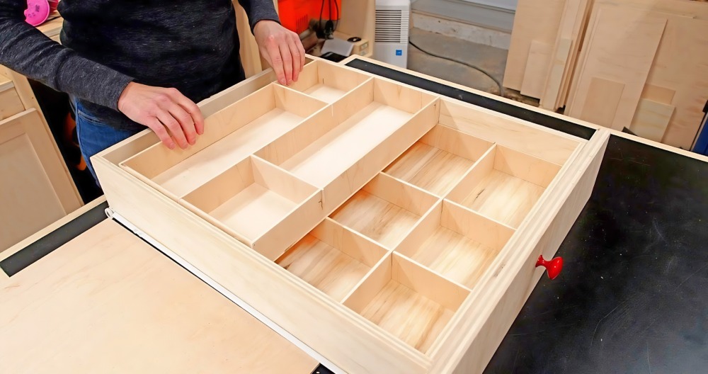 DIY Drawer Dividers to Keep Your Drawers Organized