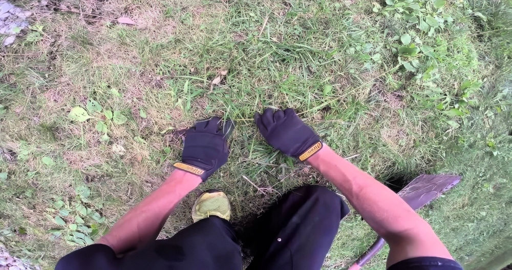 How to Install an Invisible Fence: A DIY Guide